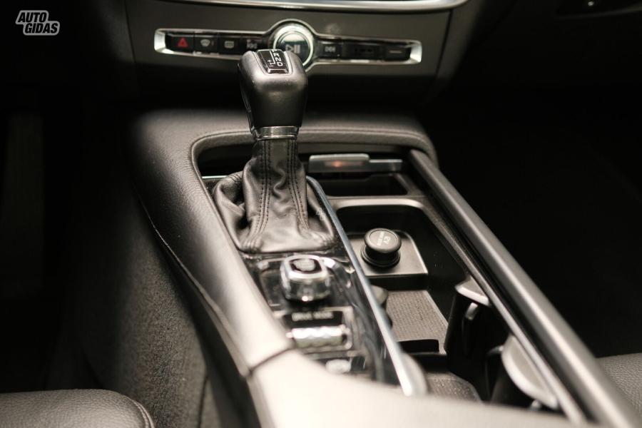 Pelēks Volvo S90 2018 Viļņa, ar dzinēja tilpumu 2.00 L un nobraukumu 159 tūkst. km par 16599 €, foto 20 vietnē AUTOMOTO.COM.LV