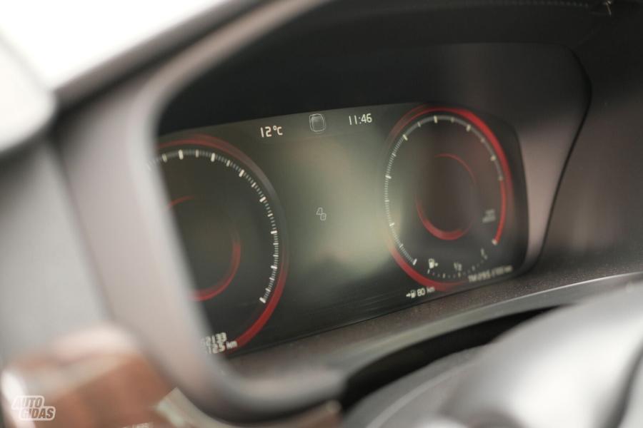 Pelēks Volvo S90 2018 Viļņa, ar dzinēja tilpumu 2.00 L un nobraukumu 159 tūkst. km par 16599 €, foto 22 vietnē AUTOMOTO.COM.LV
