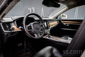 Pelēks Volvo S90 2018 Rīga, ar dzinēja tilpumu 2.00 L un nobraukumu 332 tūkst. km par 11490 €, foto 10 vietnē AUTOMOTO.COM.LV