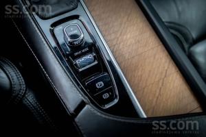 Pelēks Volvo S90 2018 Rīga, ar dzinēja tilpumu 2.00 L un nobraukumu 332 tūkst. km par 11490 €, foto 19 vietnē AUTOMOTO.COM.LV