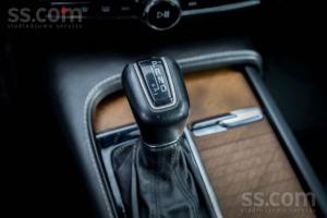 Pelēks Volvo S90 2018 Rīga, ar dzinēja tilpumu 2.00 L un nobraukumu 332 tūkst. km par 11490 €, foto 21 vietnē AUTOMOTO.COM.LV