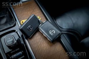 Pelēks Volvo S90 2018 Rīga, ar dzinēja tilpumu 2.00 L un nobraukumu 332 tūkst. km par 11490 €, foto 30 vietnē AUTOMOTO.COM.LV
