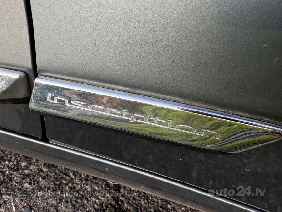 Grey Volvo S90 2018 in Tallinn, with an engine capacity of 2.00 L and mileage of 157 thousand km for 26499 €, photo 8 on AUTOMOTO.COM.LV