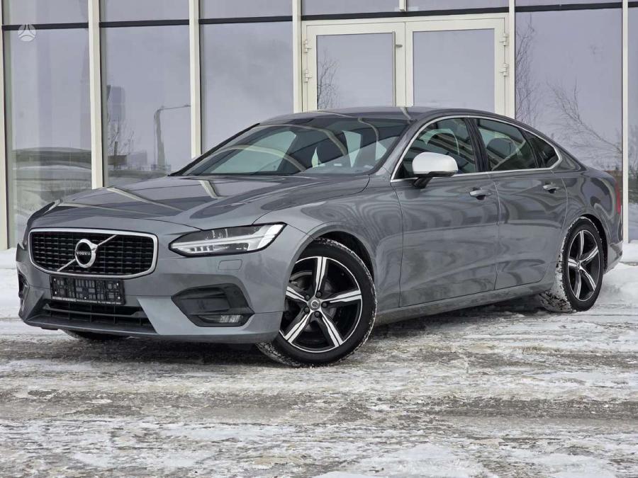 Pelēks Volvo S90 2019 Viļņa, ar dzinēja tilpumu 1.97 L un nobraukumu 235 tūkst. km par 19890 €, foto 3 vietnē AUTOMOTO.COM.LV