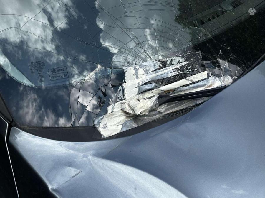Серый Вольво С90 2019 в Утена, объемом двигателя 2.00 л и пробегом 155 тыс. км за 9900 €, фото 9 на AUTOMOTO.COM.LV