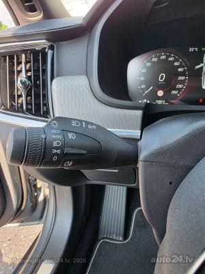 Grey Volvo S90 2019 in Tallinn, with an engine capacity of 2.00 L and mileage of 210 thousand km for 24900 €, photo 19 on AUTOMOTO.COM.LV