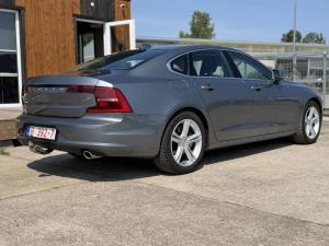 Grey Volvo S90 2019 in Riga, with an engine capacity of 2.00 L and mileage of 191 thousand km for 16900 €, photo 21 on AUTOMOTO.COM.LV
