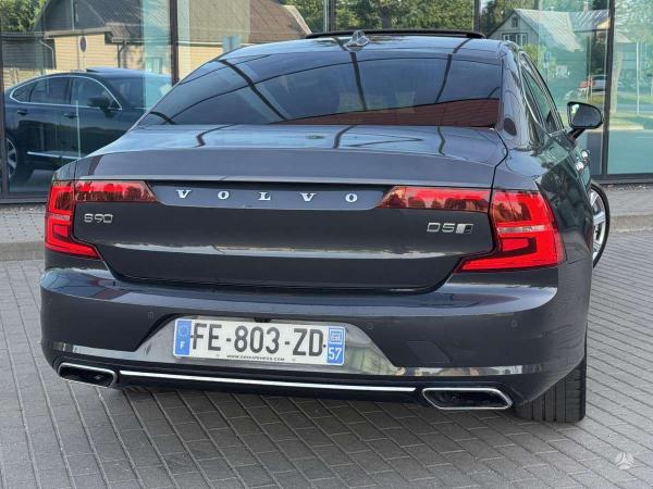 Volvo S90 2019 Utena vietnÄ PelÄks Volvo S90 2019 Utena, ar dzinÄja tilpumu 1.97 L un nobraukumu 193 tÅ«kst. km par 17990 ā¬, foto 6 vietnÄ AUTOMOTO.COM.LV