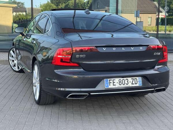 Volvo S90 2019 Utena vietnÄ PelÄks Volvo S90 2019 Utena, ar dzinÄja tilpumu 1.97 L un nobraukumu 193 tÅ«kst. km par 17990 ā¬, foto 8 vietnÄ AUTOMOTO.COM.LV