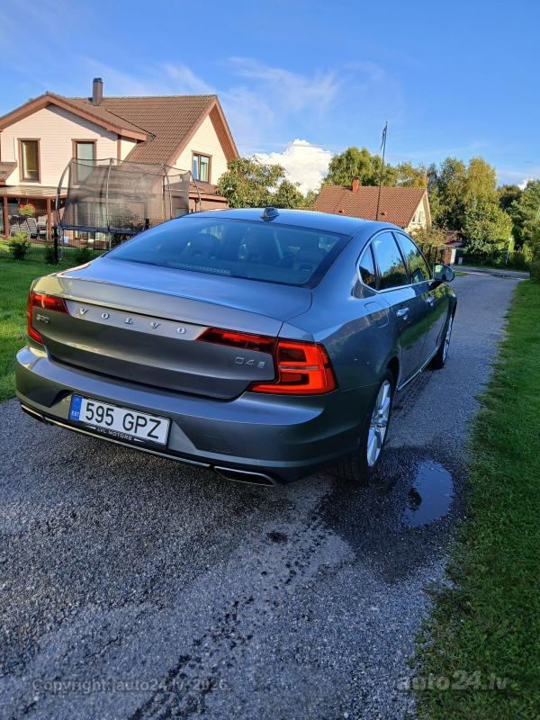 Grey Volvo S90 2019 in Tallinn, with an engine capacity of 2.00 L and mileage of 169 thousand km for 19999 €, photo 6 on AUTOMOTO.COM.LV