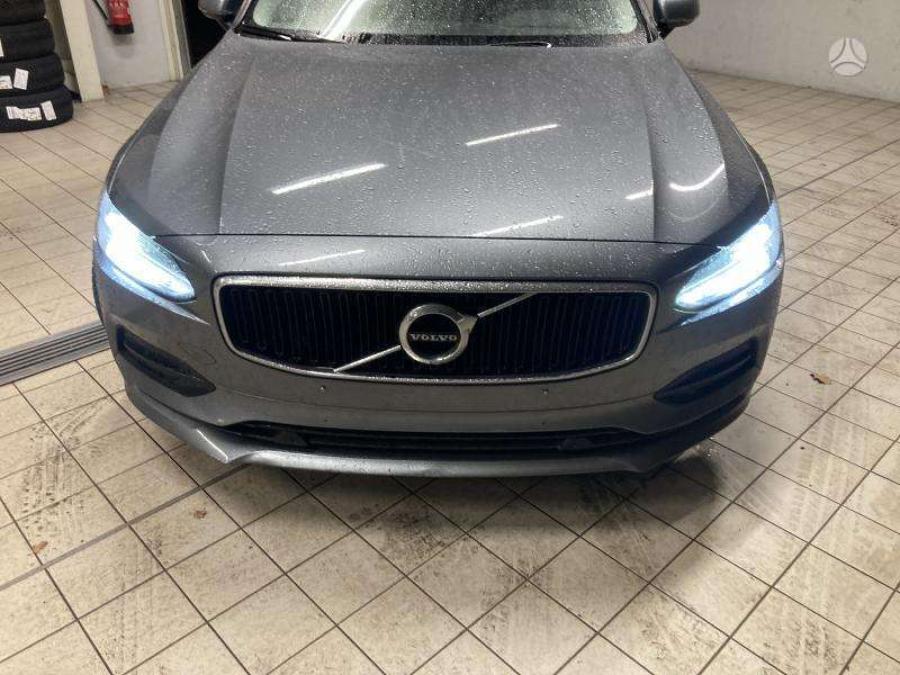 Pelēks Volvo S90 2020 Šauļi, ar dzinēja tilpumu 1.97 L un nobraukumu 300 tūkst. km par 12250 €, foto 2 vietnē AUTOMOTO.COM.LV