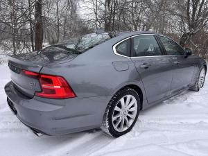 Grey Volvo S90 2020 in Siauliai, with an engine capacity of 1.97 L and mileage of 300 thousand km for 12950 €, photo 10 on AUTOMOTO.COM.LV