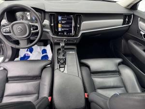 Grey Volvo S90 2020 in Siauliai, with an engine capacity of 1.97 L and mileage of 300 thousand km for 12950 €, photo 20 on AUTOMOTO.COM.LV