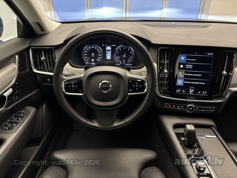 Pelēks Volvo S90 2020 Tallina, ar dzinēja tilpumu 2.00 L un nobraukumu 61 tūkst. km par 25900 €, foto 12 vietnē AUTOMOTO.COM.LV