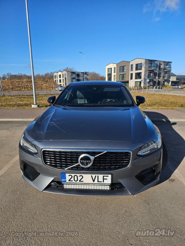 Grey Volvo S90 2020 in Keila, with an engine capacity of 2.00 L and mileage of 211 thousand km for 24900 €, photo 2 on AUTOMOTO.COM.LV