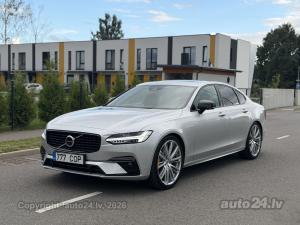Grey Volvo S90 2021 in Tartu, with an engine capacity of 2.00 L and mileage of 99 thousand km for 34999 €, photo 3 on AUTOMOTO.COM.LV