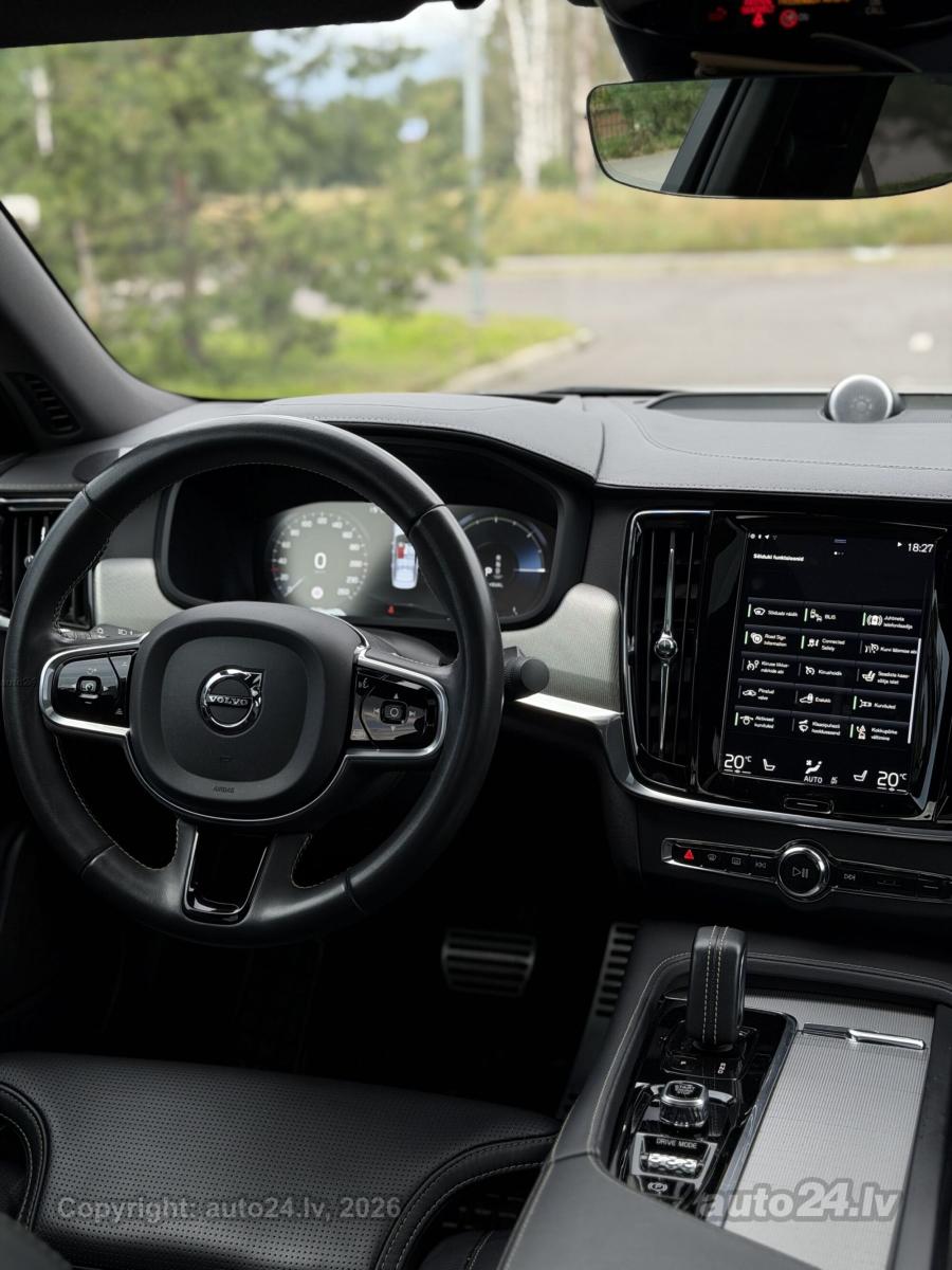 Pelēks Volvo S90 2021 Tartu, ar dzinēja tilpumu 2.00 L un nobraukumu 99 tūkst. km par 34999 €, foto 13 vietnē AUTOMOTO.COM.LV