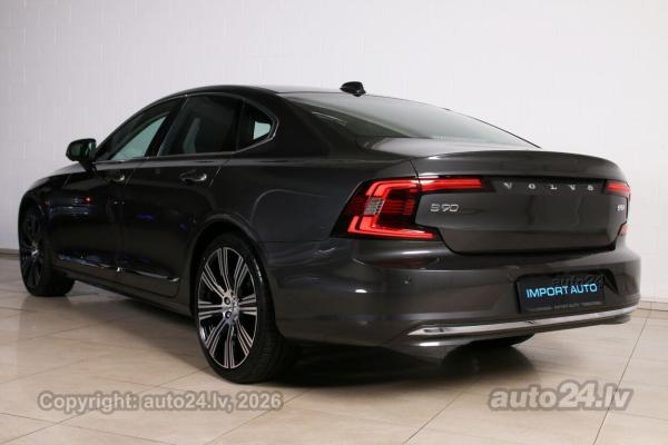 Pelēks Volvo S90 2022 Tallina, ar dzinēja tilpumu 2.00 L un nobraukumu 109 tūkst. km par 34990 €, foto 5 vietnē AUTOMOTO.COM.LV