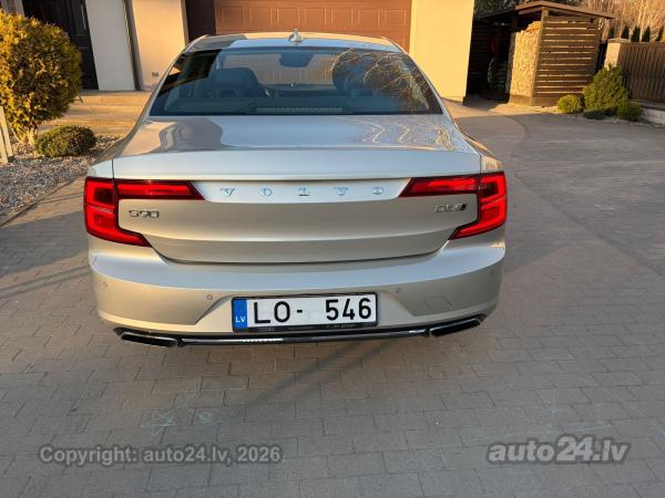 Volvo S90 2016 Rīga, ar dzinēja tilpumu 2.00 L un nobraukumu 132 tūkst. km par 18500 €, foto 3 vietnē AUTOMOTO.COM.LV