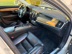 Volvo S90 2016 in Riga, with an engine capacity of 2.00 L and mileage of 132 thousand km for 18500 €, photo 12 on AUTOMOTO.COM.LV