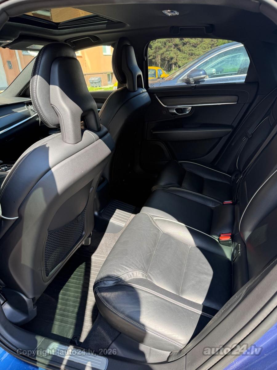 Volvo S90 2018 in Tallinn, with an engine capacity of 2.00 L and mileage of 156 thousand km for 26500 €, photo 16 on AUTOMOTO.COM.LV