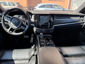 Volvo S90 2018 in Tallinn, with an engine capacity of 2.00 L and mileage of 156 thousand km for 26500 €, photo 18 on AUTOMOTO.COM.LV