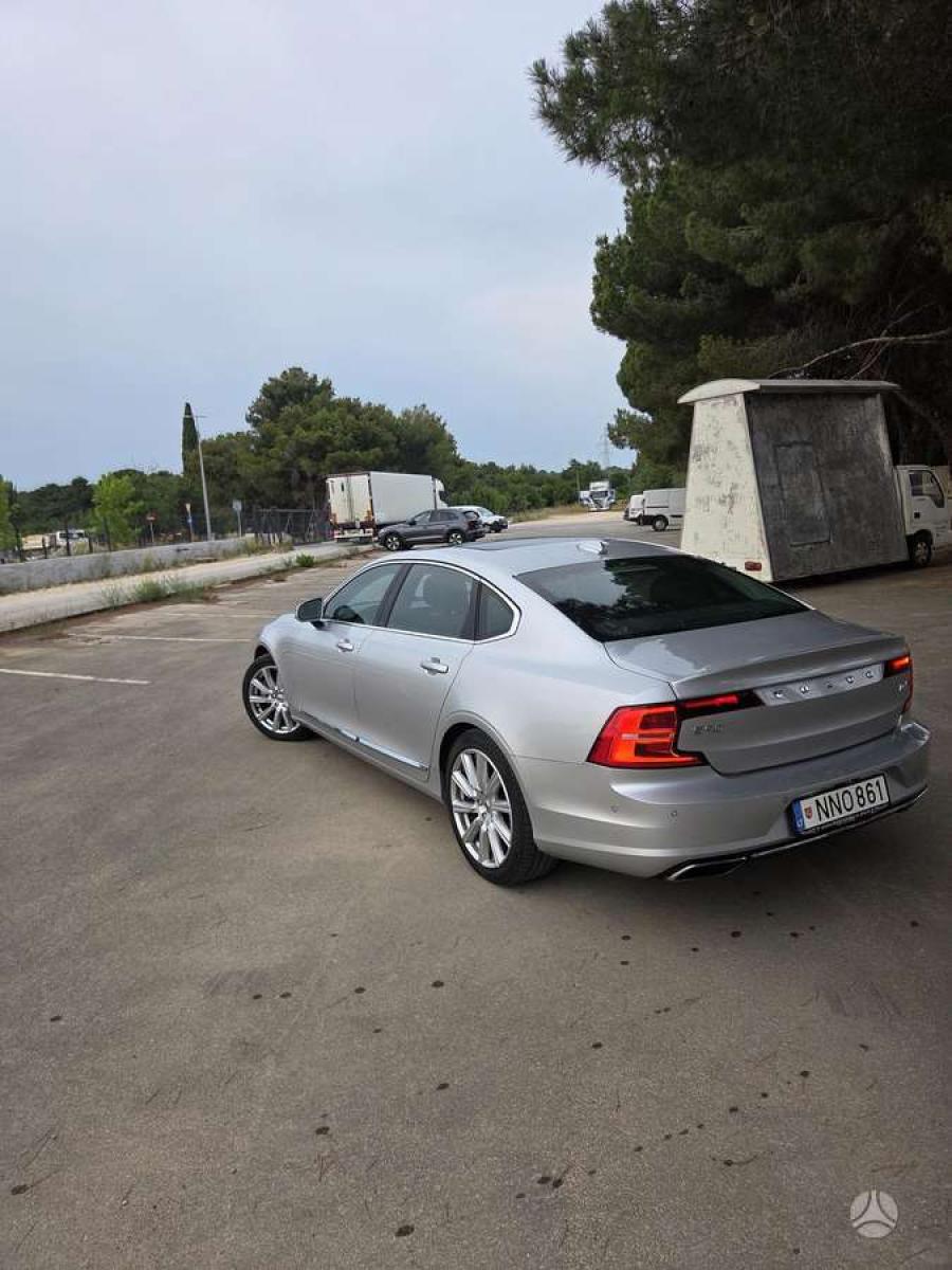 Volvo S90 2018 in Vilnius, with an engine capacity of 1.97 L and mileage of 66 thousand km for 24000 €, photo 5 on AUTOMOTO.COM.LV