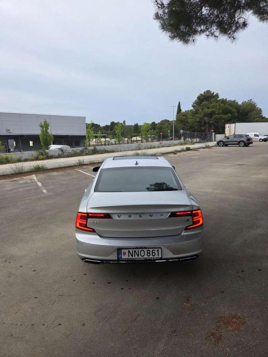 Volvo S90 2018 in Vilnius, with an engine capacity of 1.97 L and mileage of 66 thousand km for 24000 €, photo 8 on AUTOMOTO.COM.LV