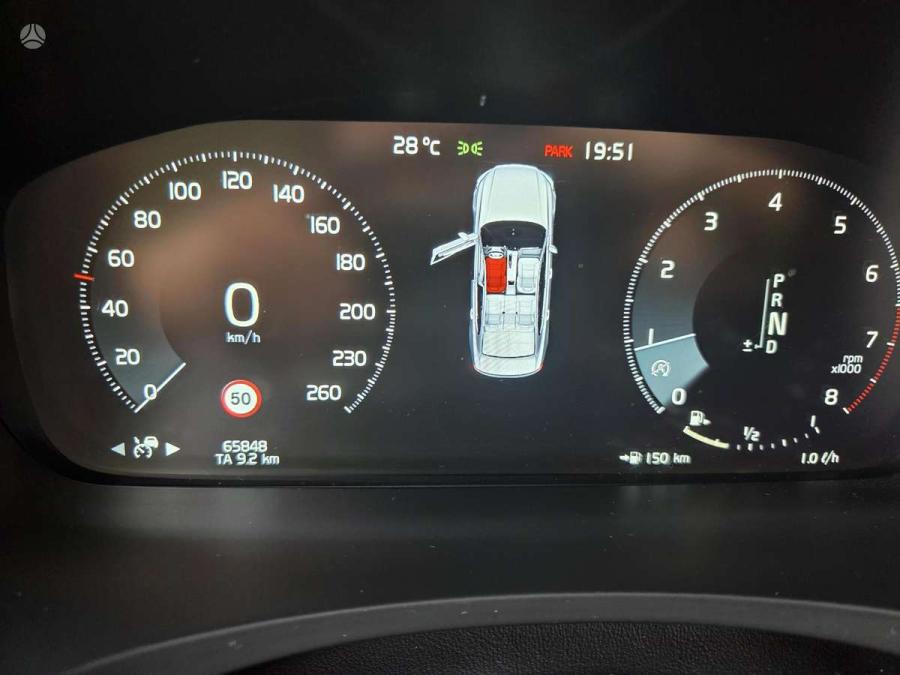 Volvo S90 2018 in Vilnius, with an engine capacity of 1.97 L and mileage of 66 thousand km for 24000 €, photo 14 on AUTOMOTO.COM.LV