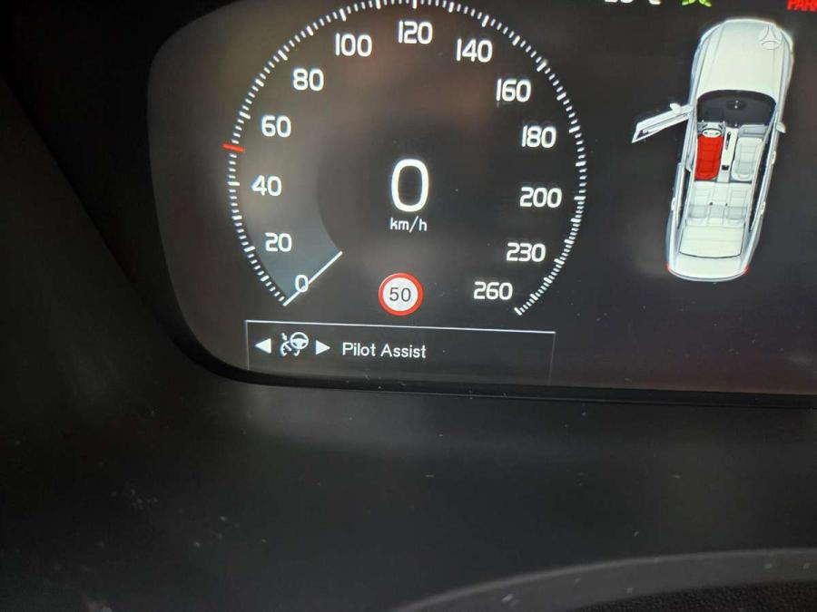 Volvo S90 2018 in Vilnius, with an engine capacity of 1.97 L and mileage of 66 thousand km for 24000 €, photo 19 on AUTOMOTO.COM.LV