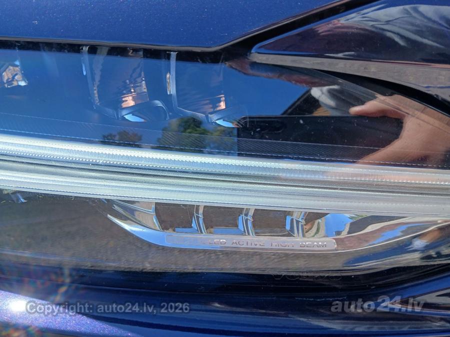 Volvo S90 2020 Tartu, ar dzinēja tilpumu 2.00 L un nobraukumu 267 tūkst. km par 18990 €, foto 25 vietnē AUTOMOTO.COM.LV