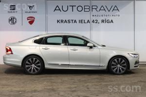 Volvo S90 2021 in Riga, with an engine capacity of 2.00 L and mileage of 108 thousand km for 30900 €, photo 5 on AUTOMOTO.COM.LV