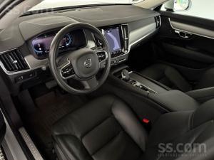 Volvo S90 2022 in Riga, with an engine capacity of 2.00 L and mileage of 94 thousand km for 28490 €, photo 6 on AUTOMOTO.COM.LV
