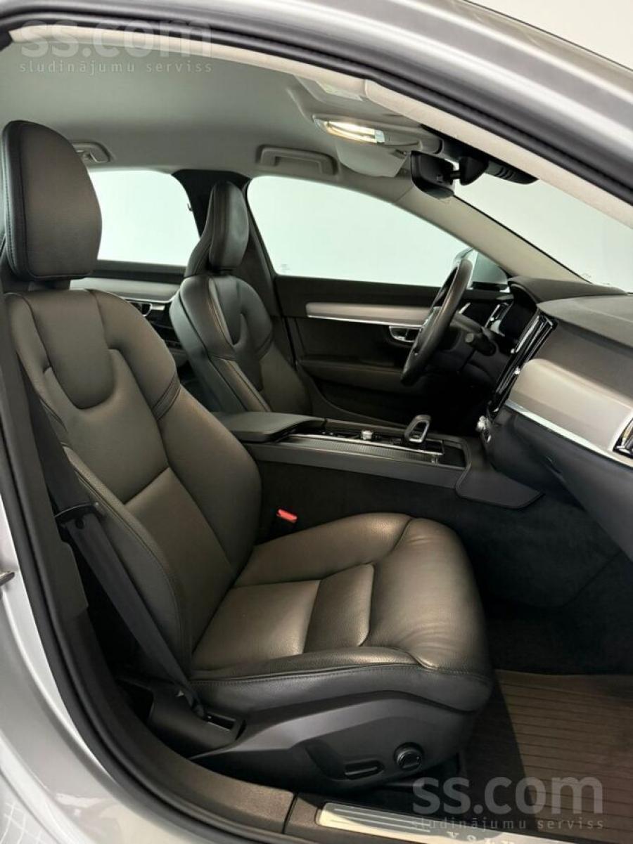 Volvo S90 2022 Rīga, ar dzinēja tilpumu 2.00 L un nobraukumu 94 tūkst. km par 26990 €, foto 18 vietnē AUTOMOTO.COM.LV