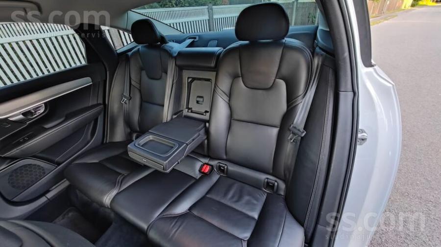 Balts Volvo S90 2016 Jūrmala, ar dzinēja tilpumu 2.00 L un nobraukumu 0 tūkst. km par 15900 €, foto 25 vietnē AUTOMOTO.COM.LV