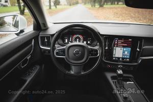 Balts Volvo S90 2017 Tartu, ar dzinēja tilpumu 2.00 L un nobraukumu 243 tūkst. km par 16490 €, foto 9 vietnē AUTOMOTO.COM.LV