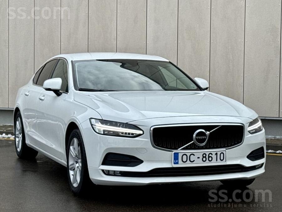 White Volvo S90 2017 in Riga, with an engine capacity of 2.00 L and mileage of 235 thousand km for 16950 €, photo 5 on AUTOMOTO.COM.LV