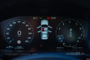 Белый Вольво С90 2017 в Таллин, объемом двигателя 2.00 л и пробегом 142 тыс. км за 20000 €, фото 24 на AUTOMOTO.COM.LV