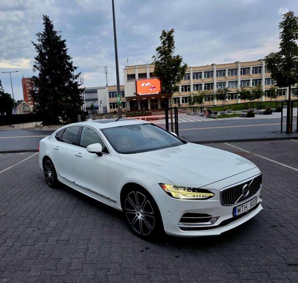 Balts Volvo S90 2017 Pakruojis, ar dzinēja tilpumu 1.97 L un nobraukumu 141 tūkst. km par 20000 €, foto  vietnē AUTOMOTO.COM.LV