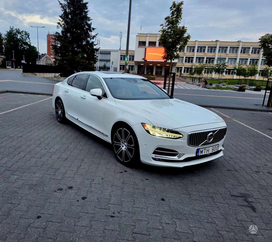 Balts Volvo S90 2017 Pakruojis, ar dzinēja tilpumu 1.97 L un nobraukumu 141 tūkst. km par 20000 €, foto 9 vietnē AUTOMOTO.COM.LV