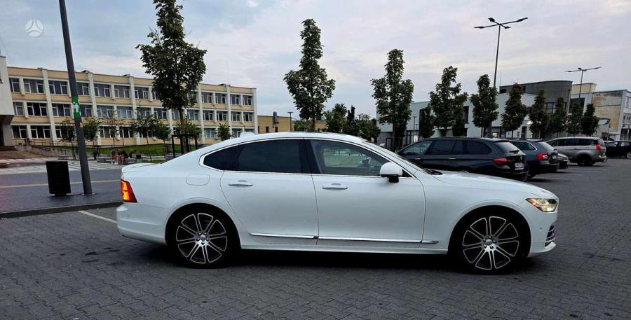 Balts Volvo S90 2017 Pakruojis, ar dzinēja tilpumu 1.97 L un nobraukumu 141 tūkst. km par 20000 €, foto 19 vietnē AUTOMOTO.COM.LV
