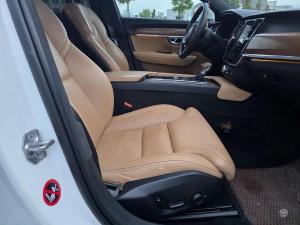 Balts Volvo S90 2017 Pakruojis, ar dzinēja tilpumu 1.97 L un nobraukumu 141 tūkst. km par 20000 €, foto 28 vietnē AUTOMOTO.COM.LV