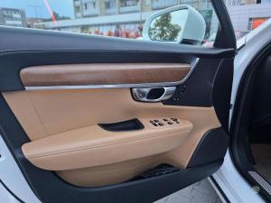Balts Volvo S90 2017 Pakruojis, ar dzinēja tilpumu 1.97 L un nobraukumu 141 tūkst. km par 20000 €, foto 30 vietnē AUTOMOTO.COM.LV