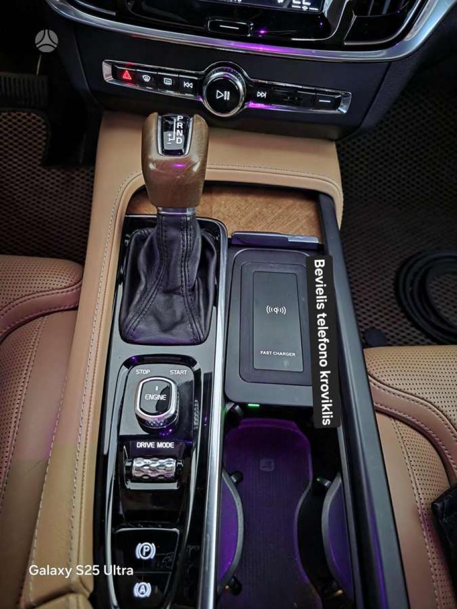 Balts Volvo S90 2017 Pakruojis, ar dzinēja tilpumu 1.97 L un nobraukumu 141 tūkst. km par 20000 €, foto 57 vietnē AUTOMOTO.COM.LV