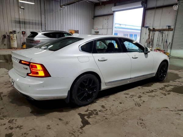 Balts Volvo S90 2018 Viļņa, ar dzinēja tilpumu 1.97 L un nobraukumu 171 tūkst. km par 13500 €, foto 6 vietnē AUTOMOTO.COM.LV