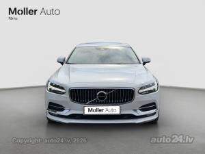 White Volvo S90 2018 in Parnu, with an engine capacity of 2.00 L and mileage of 196 thousand km for 22900 €, photo 4 on AUTOMOTO.COM.LV