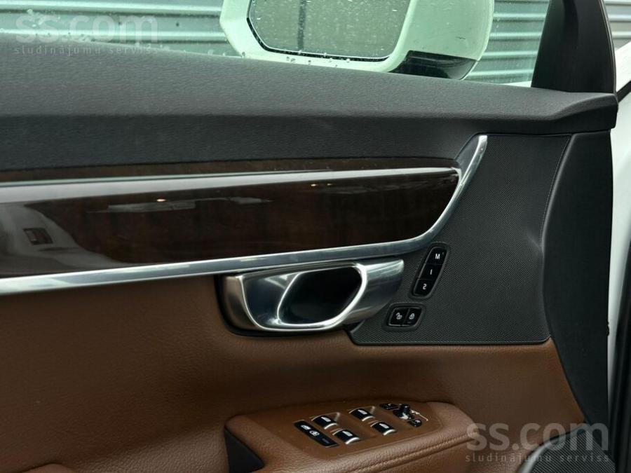 Balts Volvo S90 2018 Rīga, ar dzinēja tilpumu 2.00 L un nobraukumu 54 tūkst. km par 20900 €, foto 14 vietnē AUTOMOTO.COM.LV