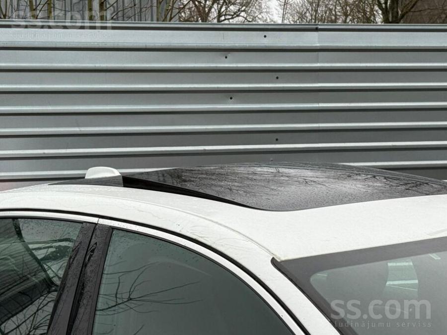 Balts Volvo S90 2018 Rīga, ar dzinēja tilpumu 2.00 L un nobraukumu 54 tūkst. km par 20900 €, foto 17 vietnē AUTOMOTO.COM.LV