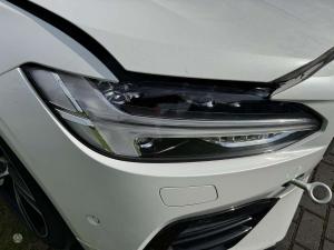 Белый Вольво С90 2018 в Каунас, объемом двигателя 1.97 л и пробегом 147 тыс. км за 12799 €, фото 21 на AUTOMOTO.COM.LV