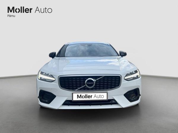 Balts Volvo S90 2018 Pērnava, ar dzinēja tilpumu 2.00 L un nobraukumu 144 tūkst. km par 24900 €, foto 3 vietnē AUTOMOTO.COM.LV